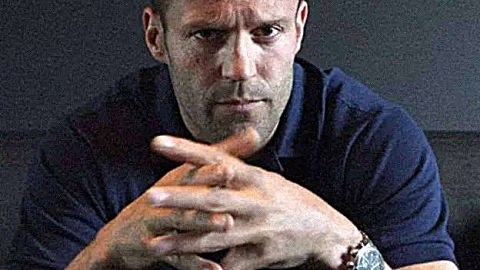 杰森·斯坦森的一部经典电影《死亡飞车Ⅰ》