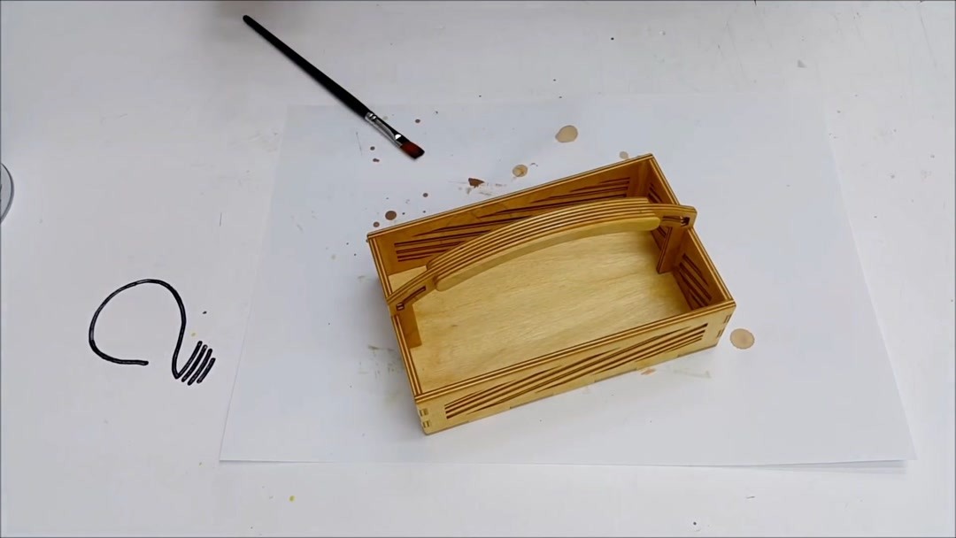 如何用简单的木条制作一个复古风的置物架,真的很好看!