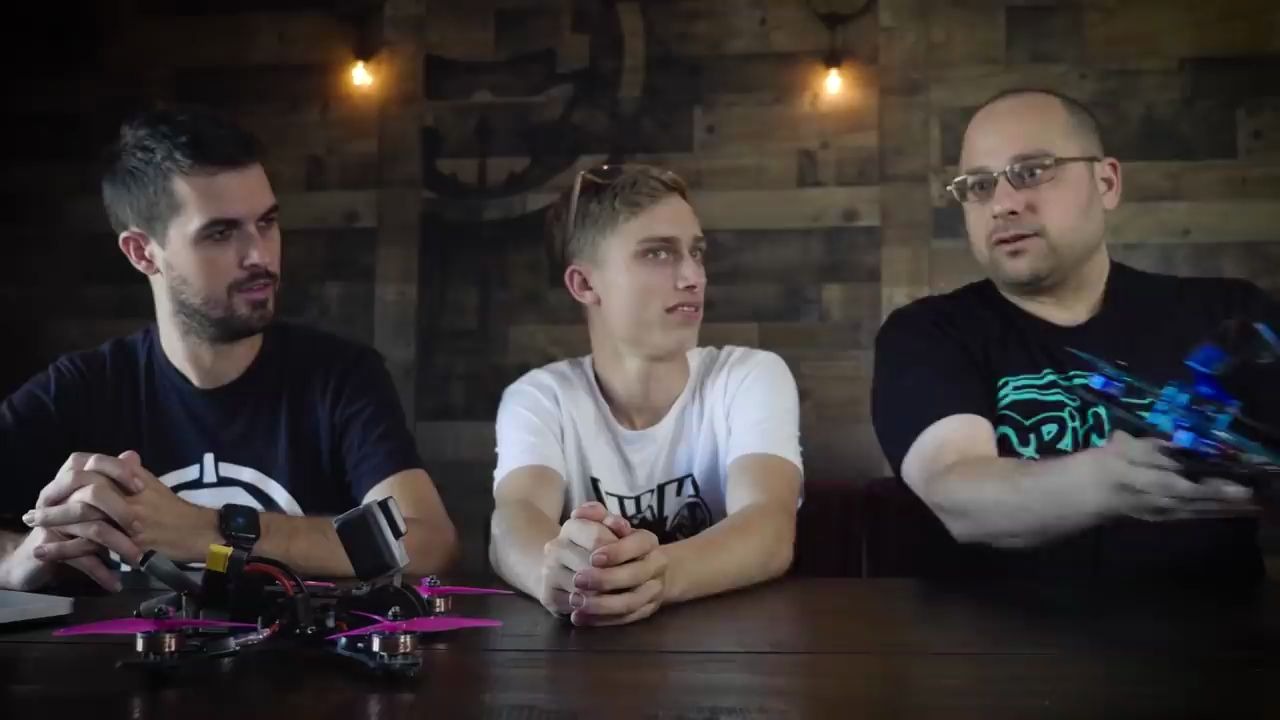 【教程】国外大佬讲解花式飞行技巧 FPV Freestyle Tricktionary