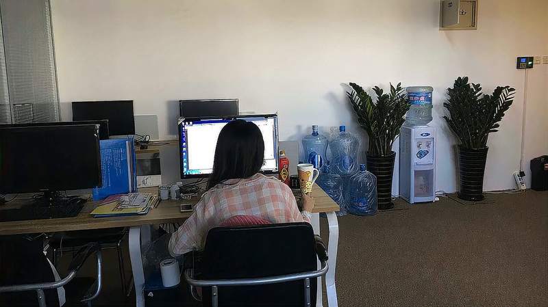 第1轮:Word文档编辑(红头文件中的落款和印章制作)