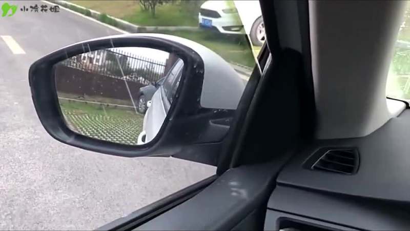 倒车入库技巧,现实倒车技巧其实一点都不难,比考试简单多了