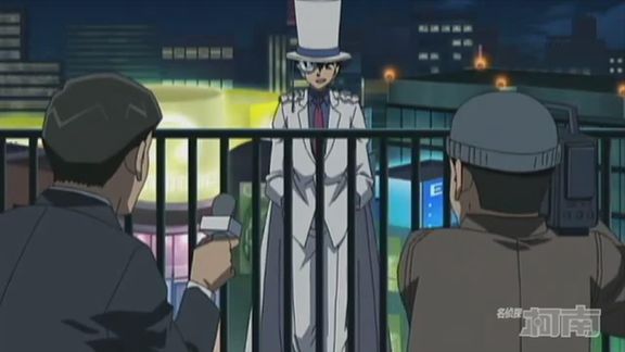 名侦探柯南:基德虽然你长得帅,但你也太嚣张了,竟出现在镜头前