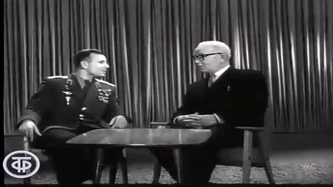 苏联宇航员尤里·加加林访问太空的一周年之后(1962年)