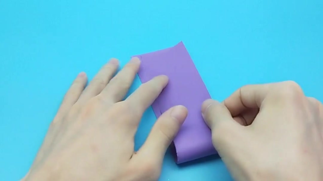 打开立即弹出爱心孔雀尾巴，漂亮的教师节礼物，手工制作立体贺卡