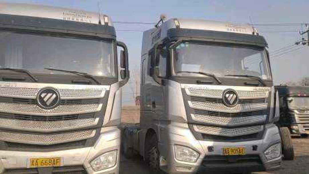 欧曼460自动挡,采埃孚,气囊桥,带液缓。