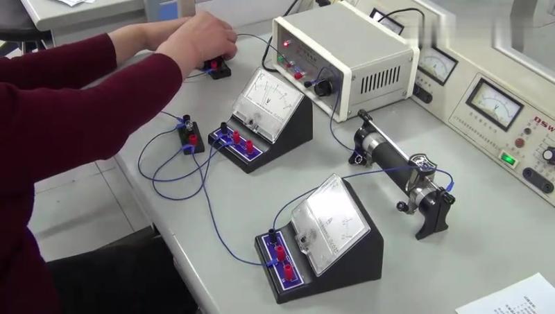 中考物理实验 用伏安法测小灯泡的电功率