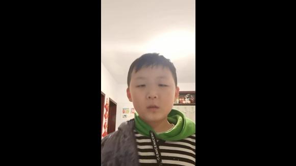 把疫情当教材,用成长的足迹践踏灾难!