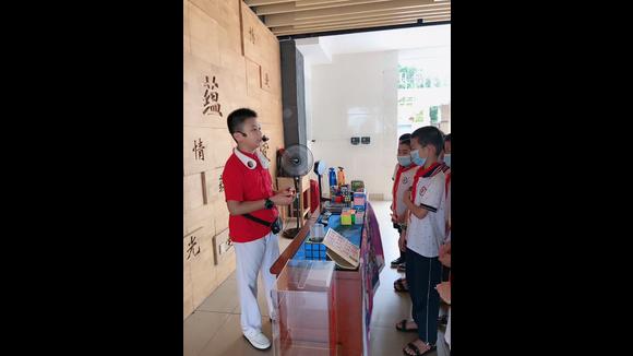 教大家简单快速的还原魔方的方法
