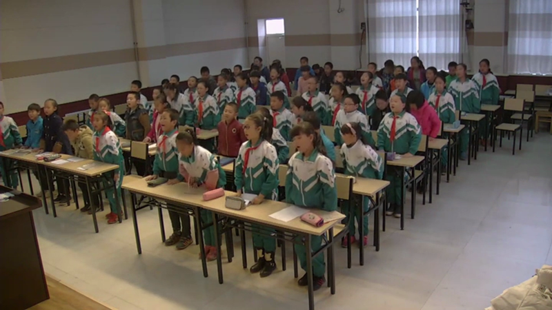 北师大版小学五年级数学上册_分数的基本性质-王老师公开课优质