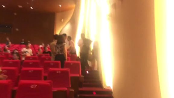 公司部门经理求婚