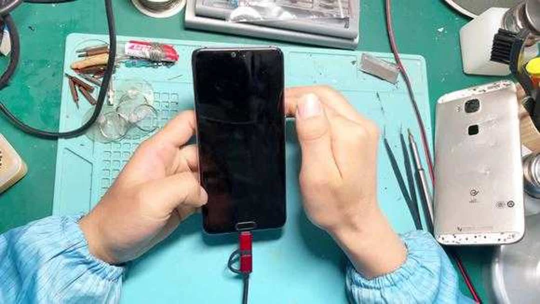 一台不能进入主界面的华为P20手机、刷个系统格式化问题解决