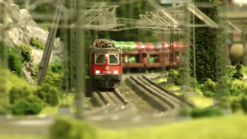 火车头第一视角去参观整个美丽的西部世界模型