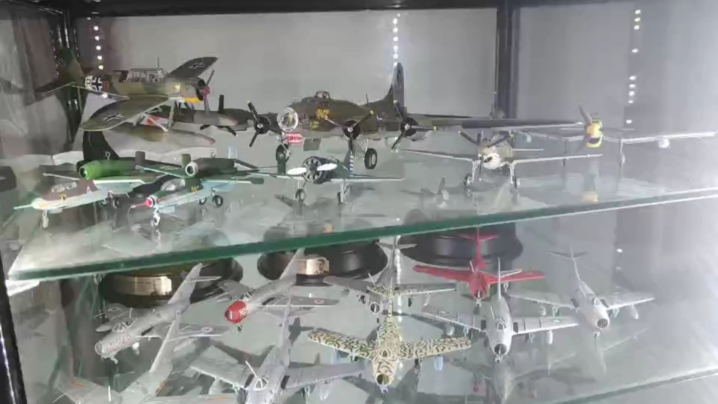 飞机模型 我与群里朋友猫叔的二战战斗机模型物语