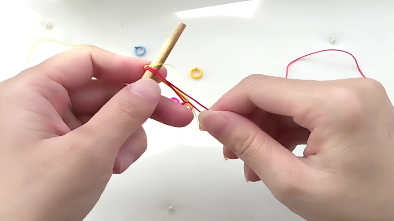 手工达人教你如何做绕线小线圈,用来装饰红绳手链特别漂亮