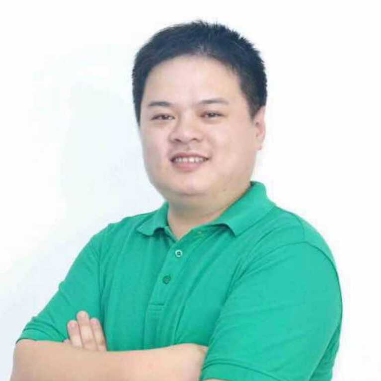 智能家居黄石头 