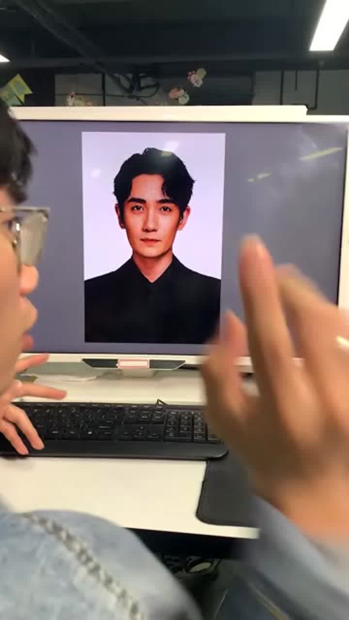 ps 10秒完成证件照 ps