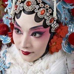 中国台前中国龙 