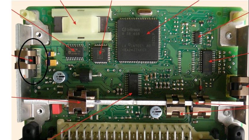 中汽同盟「张欢」17.12.1汽车电脑维修电源芯片实测