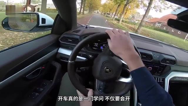 一直搞不懂的高速上的“字母”和“数字”?老司机给你讲解