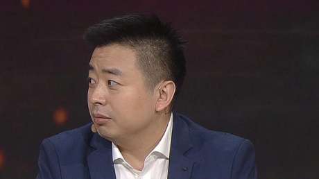 2008年的金融危机过后,国内消费市场突然变化,名创优品崛起!