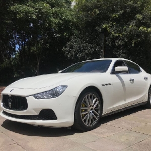 我们一起去看车 