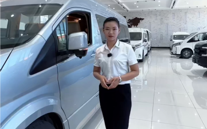 2022款全进口丰田海狮,蓝牌c证可以驾驶大型7座商务车#丰田海狮 #...