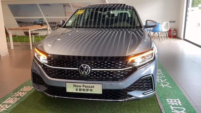 有这颜值还买本田雅阁?2022款全新大众帕萨特实拍欣赏!