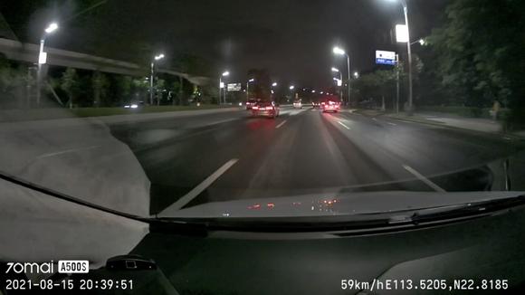 70迈行车记录仪 70maiA500S 测试 晚间上视频效果