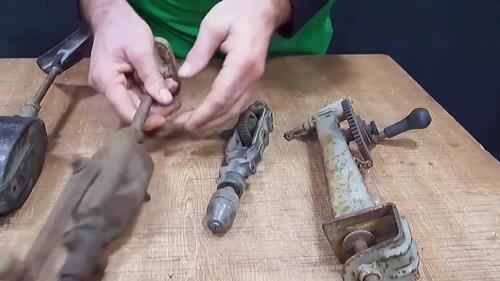 古董手钻的理念,加上电机的动力,完美诠释了什么是好用