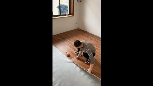 家里的地面如何翻新改造,这样的效果觉的如何