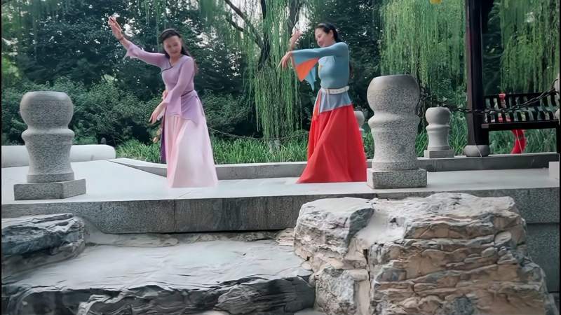 优美广场舞《我是你的格桑花》精彩片段歌曲伤感舞蹈抒情好看