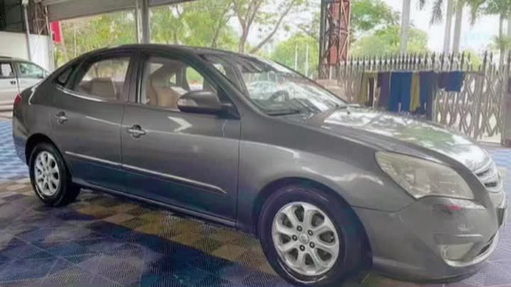 新到2010年北京现代悦动自动波,1.6L, 天窗,价格优惠