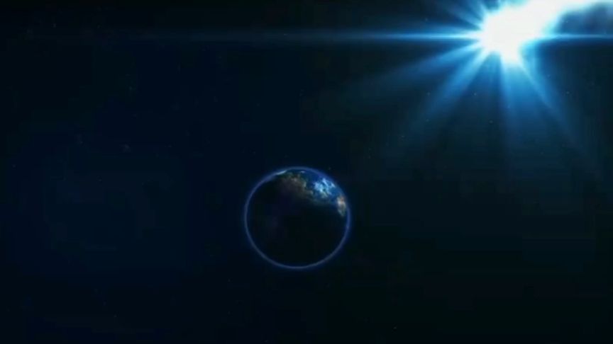 俄罗斯陨石事件未解之谜,究竟是谁在保护地球?