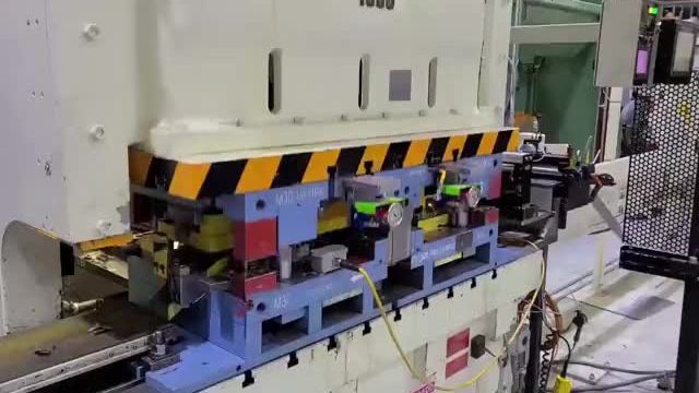 冲压连续模具制造