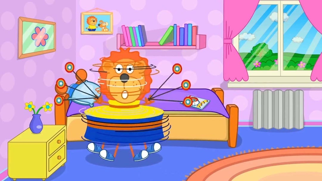 架子鼓耍起来,小狮子自学成才,家里咚咚咚的架子鼓声音不断