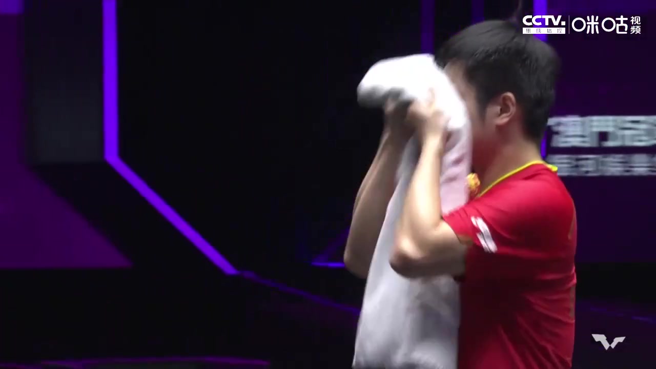 2022wtt澳门冠军赛 男单8进4 樊振东(中国)VS 达科(斯洛文尼亚)