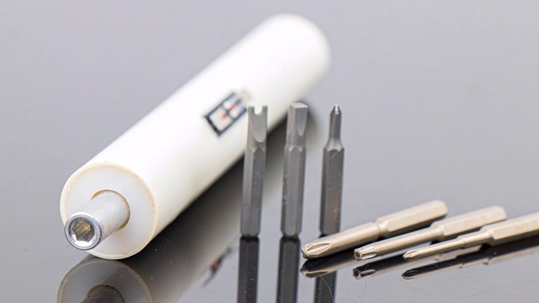 怎样自制一把电动螺丝刀?DIY好帮手电批制作