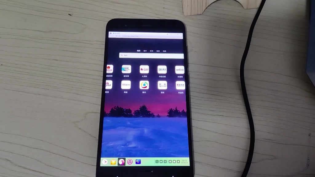 给小米6上个统信uos!(小恐龙:你tm用的啥玩意儿?我怎么跑不动?)