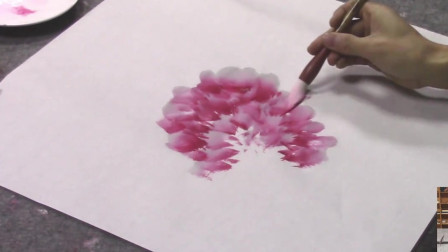 写意画牡丹,调试毛笔是第一...