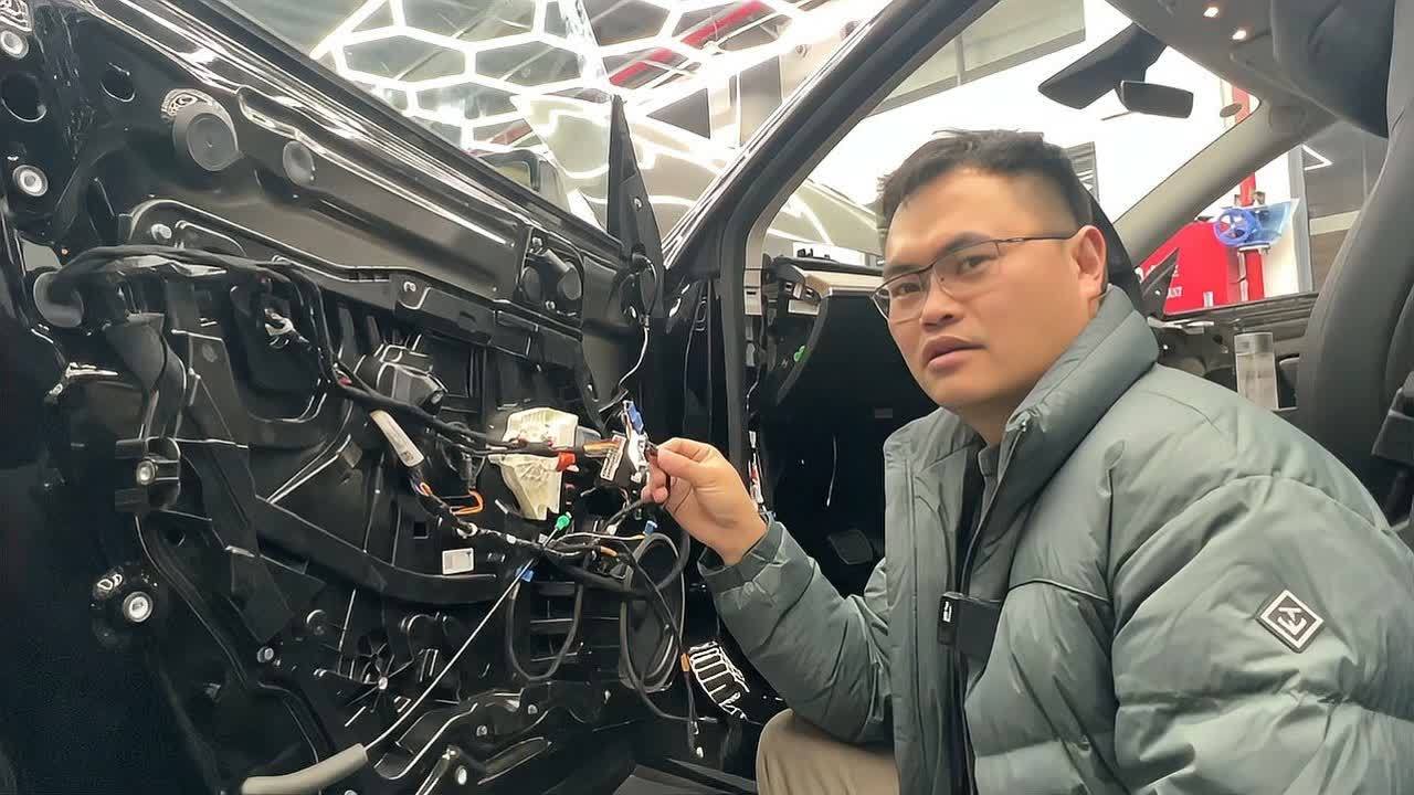 特斯拉Model3y改装电吸门怎么调玻璃,安装师傅可以看看