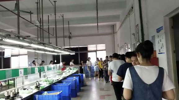 工厂加班多工资低按劳动法计算就没有班加了