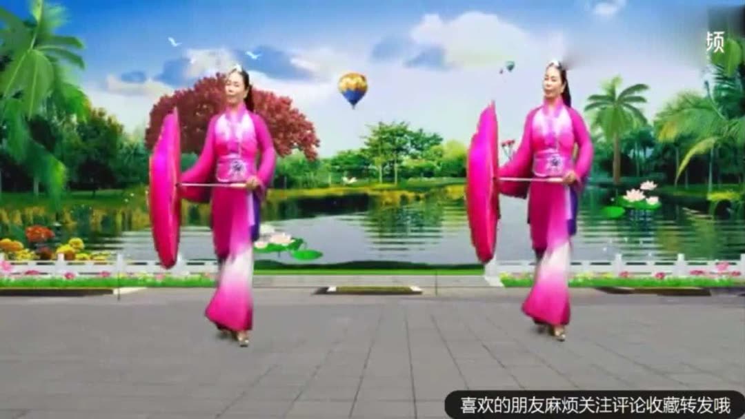 广场舞《烟花三月下扬州》伞舞