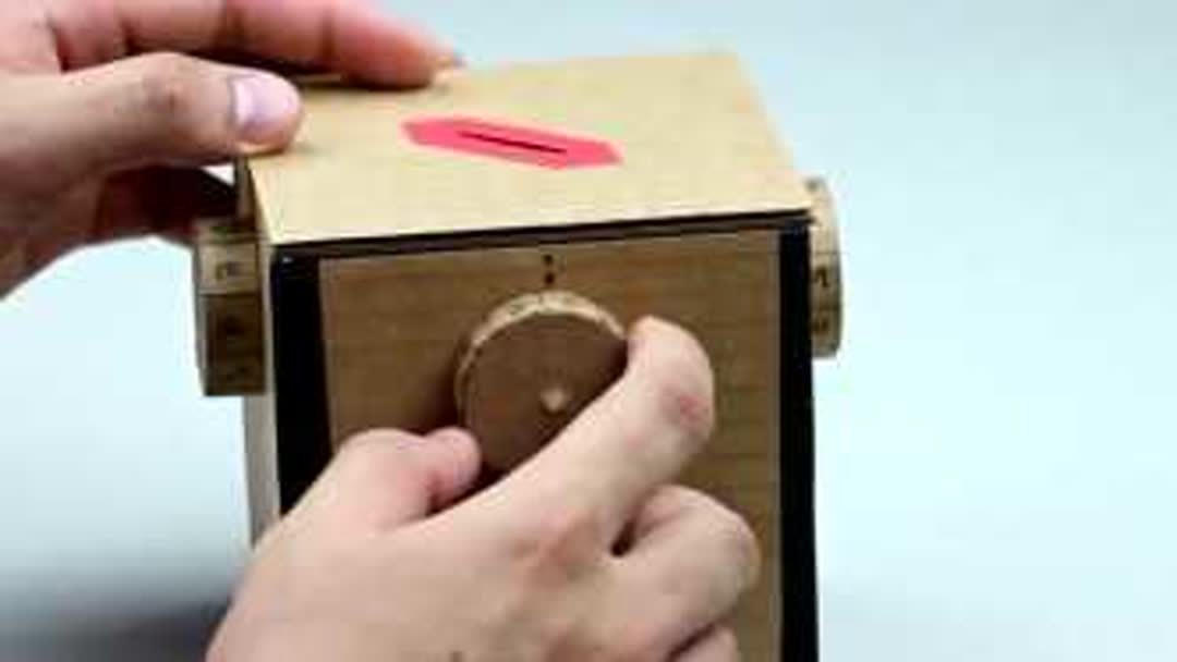 大神制作的储蓄罐,还有密码设置,一看内部结构才恍然大悟!