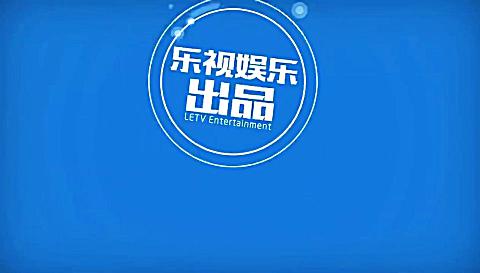 2016第16届华表奖红毯 高冷女神宋佳搭包贝尔现身