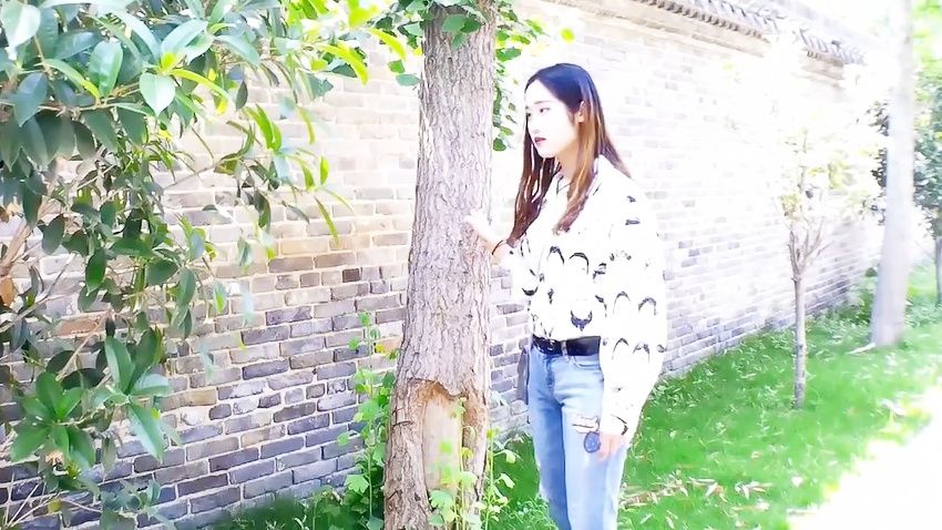 一分钱掰成两半花《老婆不败家赚钱给谁花》,歌词真好,女的爱听