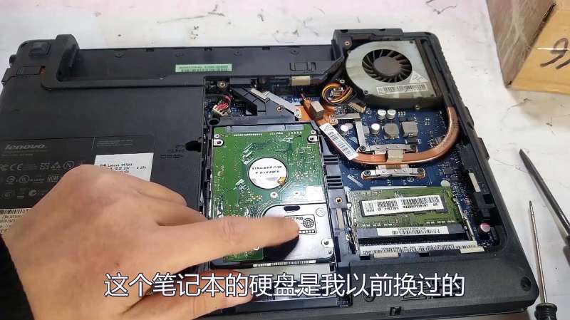 老旧的机械硬盘变废为宝,一分钟改成家用移动硬盘,特别实用