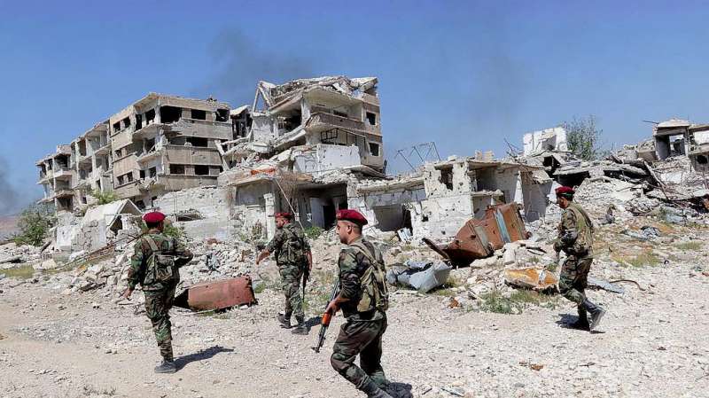 恐怖分子诈降,却趁乱攻克叙利亚军事基地,劫持大批军官