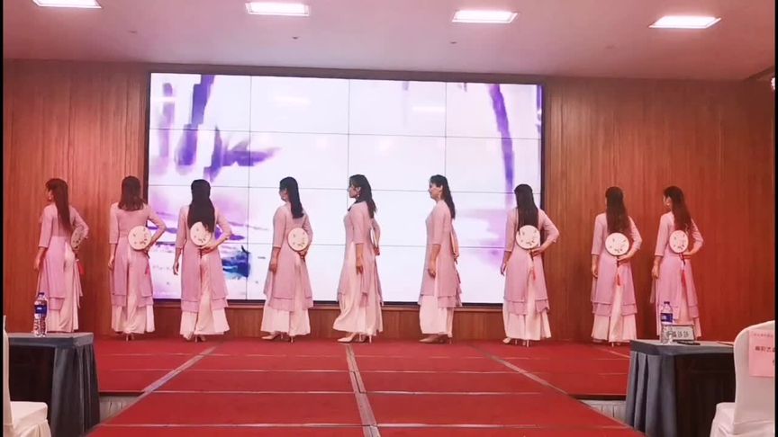 #旗袍秀 #模特走秀#行走艺术#形体礼仪#模特协会