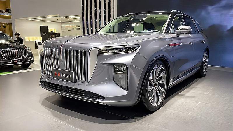 沉浸式看车——2022款一汽红旗E-HS9静态体验