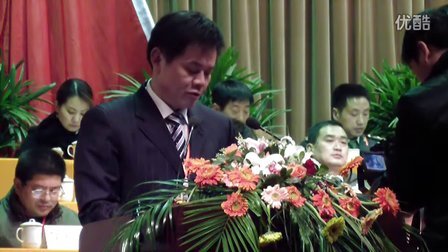 张光勇在政协九届一次会议闭幕式上讲话.